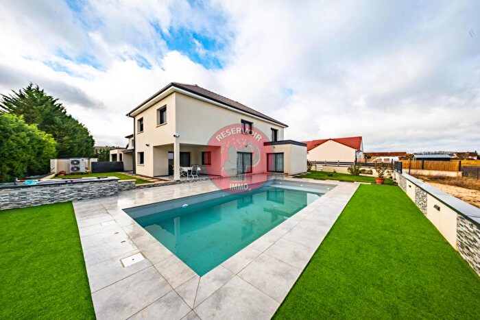 Maison 6 pièces à vendre à Fauverney