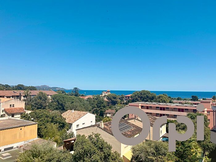 Appartement à vendre - Fréjus, Saint-Aygulf - 2 pièces - 1 chambre