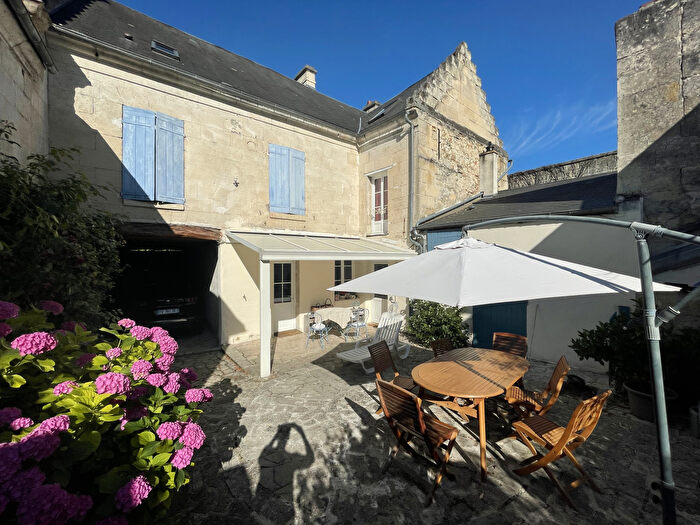 Maison à vendre - Pierrefonds - 8 pièces - 6 chambres