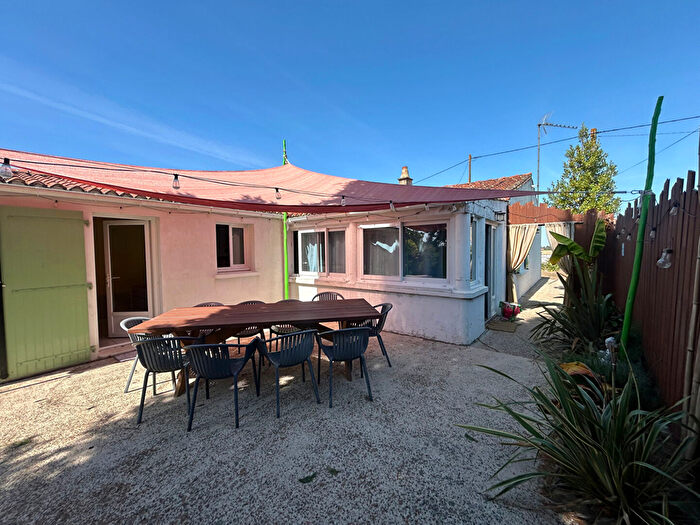 Maison à vendre - LAiguillon-sur-Mer - 5 pièces - 2 chambres