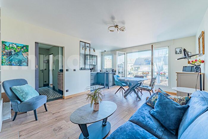 Appartement à vendre - Charenton-le-Pont, Centre ancien - 2 pièces - 1 chambre