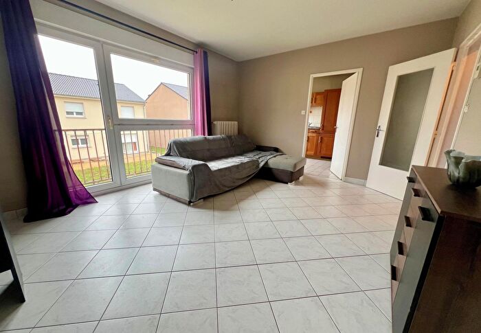 Appartement à vendre - Thionville, Saint-Pierre - 2 pièces - 1 chambre