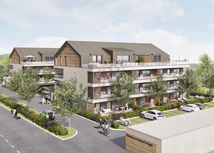 Appartement à vendre - Villers-le-Lac - 4 pièces - 3 chambres