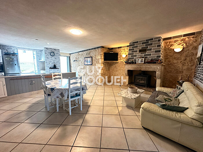 Maison à vendre - Saint-Christoly-Médoc - 5 pièces - 4 chambres