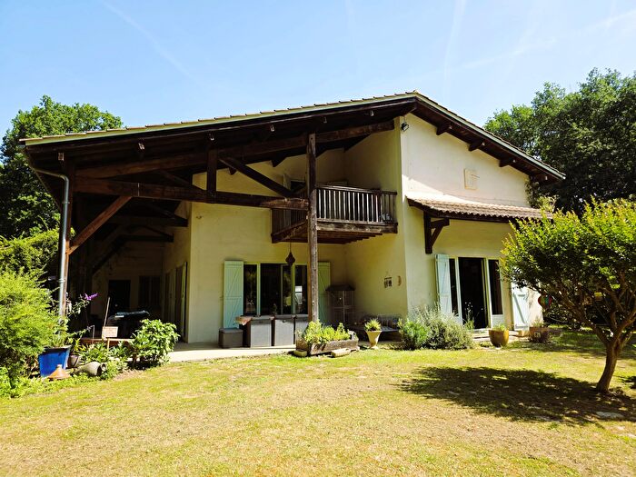 Blasimon : Maison 7 pièces à vendre