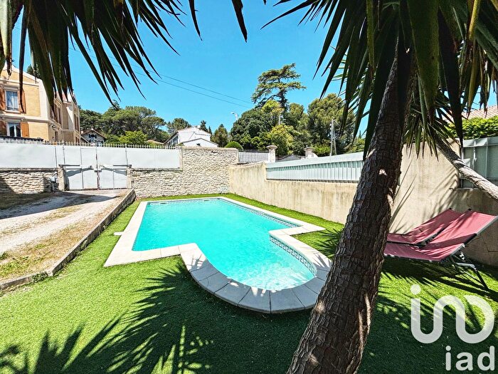 Maison à vendre - Villeneuve-lès-Avignon, Tuilères, Vieux Moulin, Pont dAvignon - 6 pièces - 5 chambres