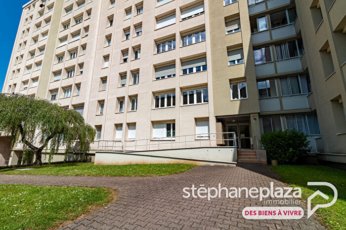 Appartement 4 pièces à louer à Bourg-en-Bresse, Centre, Brou, Baudières