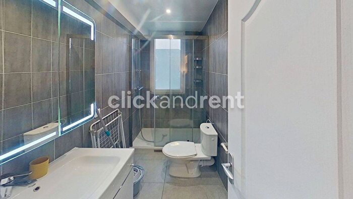 Appartement 6 pièces à louer à Bourse du Travail, Bobigny