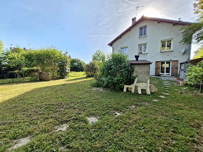 Maison à vendre - Dommartin-lès-Cuiseaux - 5 pièces - 3 chambres