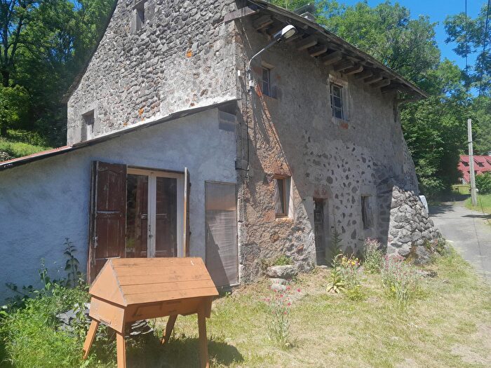 Saint-Clément - Maison 3 pièces à vendre