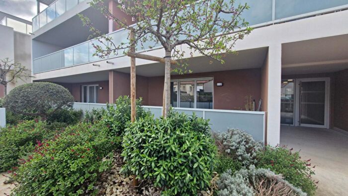 Appartement à vendre - Rochefort-du-Gard - 1 pièce