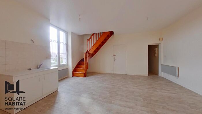 Appartement à louer - Lencloître - 3 pièces - 2 chambres