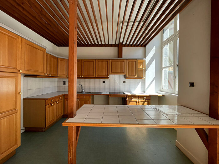 Aurillac, Centre-ville : Appartement 5 pièces à vendre