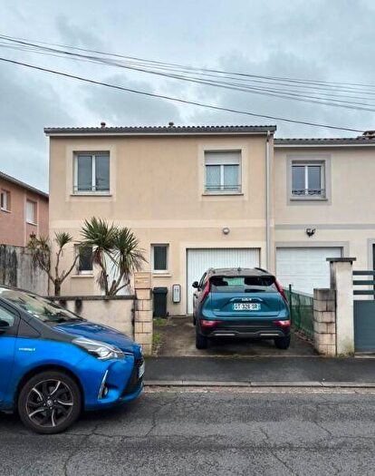 Maison à louer - Pessac - 4 pièces - 3 chambres