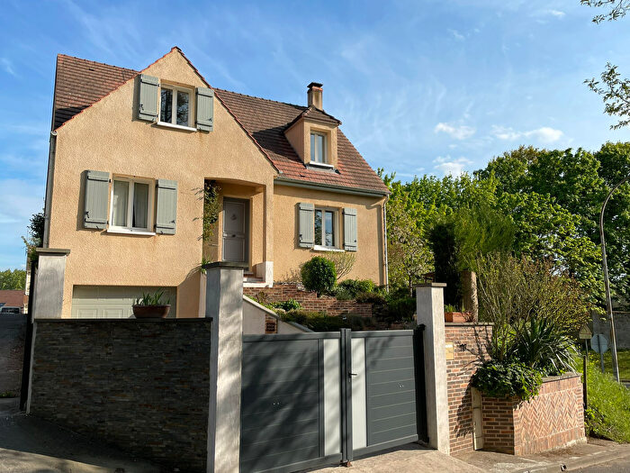Maison à vendre - Louvres - 6 pièces - 4 chambres