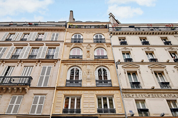 Appartement 4 pièces à Paris 9ème, Grands Boulevards, à louer