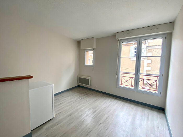 Appartement à louer - Poitiers, Centre-ville - 1 pièce