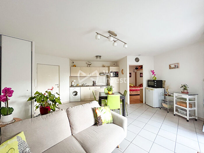 Appartement à vendre - Agde, La Ville - 2 pièces - 1 chambre