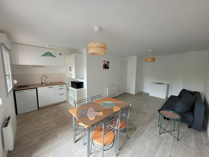 Appartement 1 pièce à louer à Mey