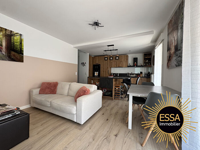 Appartement à vendre - Vélizy-Villacoublay, Golf - 3 pièces - 2 chambres