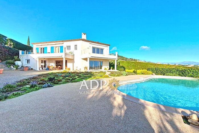 Maison à vendre - Les Adrets-de-lEstérel - 5 pièces - 3 chambres