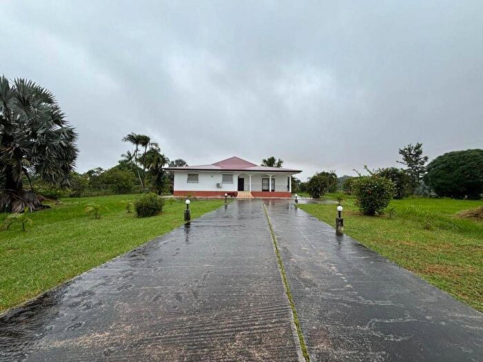 Maison à louer - Macouria - 4 pièces - 3 chambres