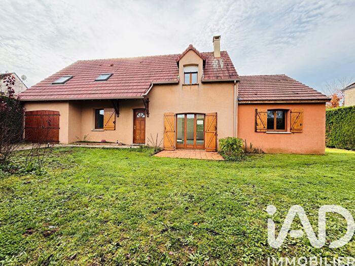 Maison à vendre - Gurgy - 9 pièces - 5 chambres