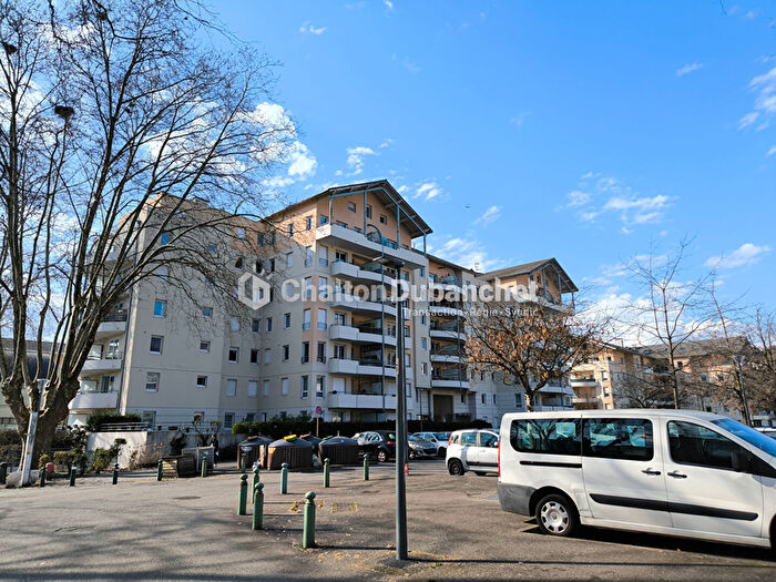 Appartement à vendre - Chambéry, Laurier - 2 pièces - 1 chambre