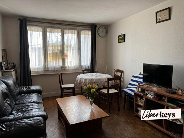 Appartement à vendre - Paris e , Georges Brassens - 3 pièces - 3 chambres