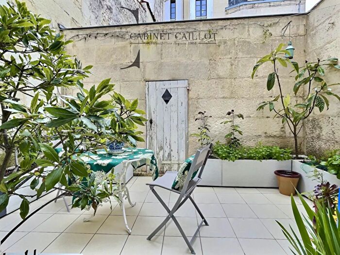 Maison à vendre - Saintes, Centre-ville - 5 pièces - 3 chambres