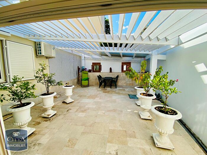 Appartement 4 pièces à Saint-Leu, Centre-ville, à vendre