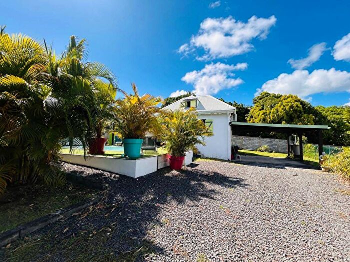 Maison à louer - Sainte-Anne - 3 pièces - 2 chambres