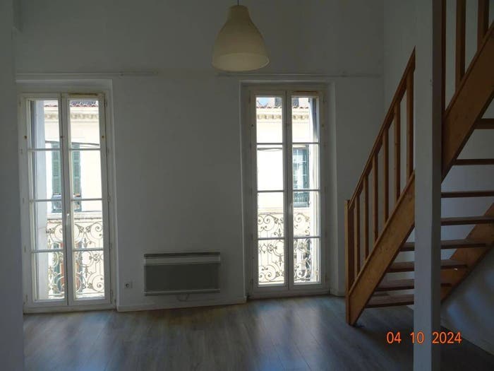 Centre et Abords, Roquevaire - Appartement 3 pièces à louer