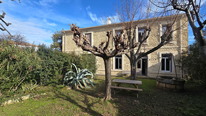 Maison à vendre - Aigues-Vives - 8 pièces - 6 chambres