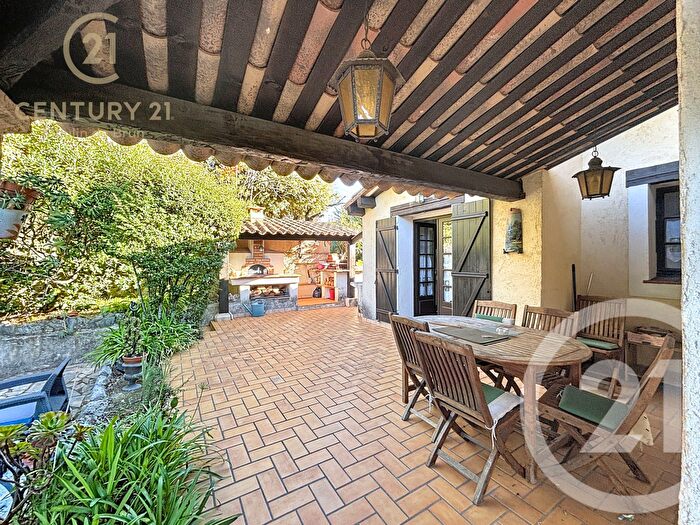 Maison à vendre - Grasse, Saint-Jacques - 5 pièces - 4 chambres