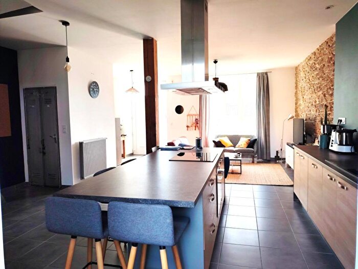 Maison à vendre - Lesneven - 6 pièces - 4 chambres