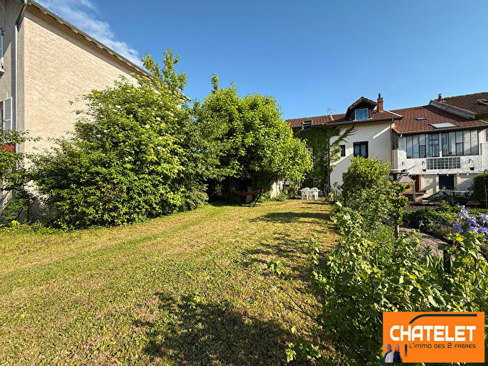Maison 3 pièces à Bourg-en-Bresse, Gare, Peloux-Mail, Citadelle, à vendre