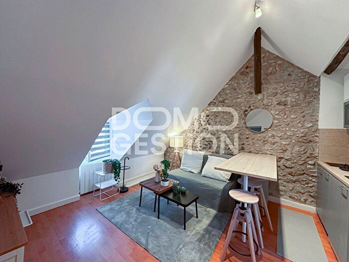 Rive de Seine Sud Est, Melun - Appartement 1 pièce à louer