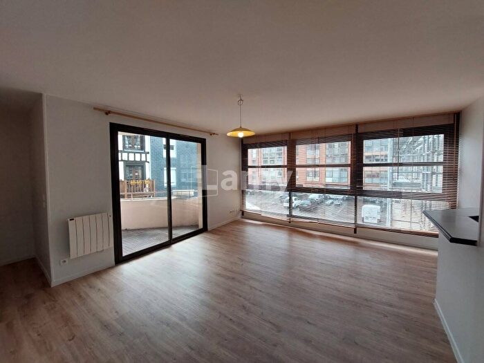 Appartement 3 pièces à Saint Marc-Croix de Pierre-Saint Nicaise, Rouen, à louer