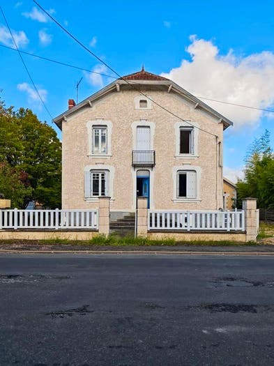 Sud, Saint-Astier - Maison 5 pièces à louer