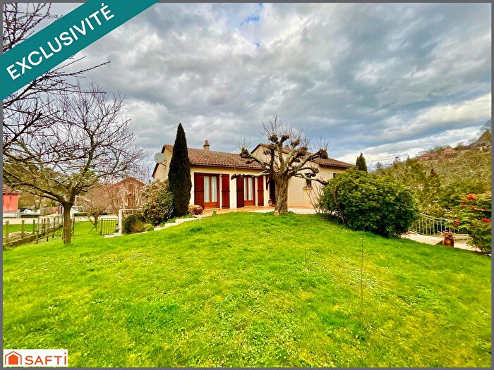 Maison à vendre - Couze-et-Saint-Front - 8 pièces - 4 chambres