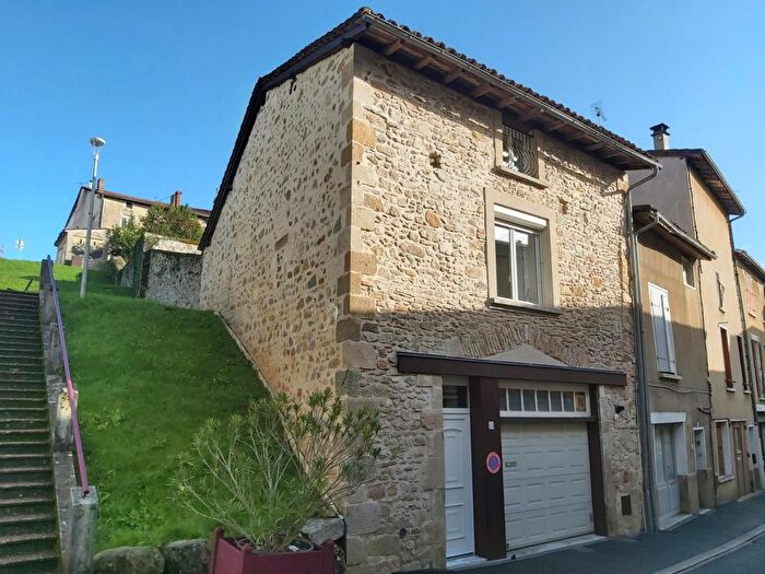 Maison 4 pièces à vendre à Nontron
