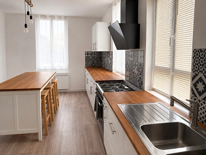 Maison 5 pièces à vendre à Fontaine-les-Grès