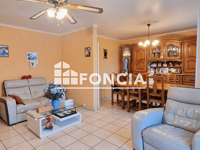 Appartement à vendre - Le Plessis-Bouchard - 4 pièces - 2 chambres