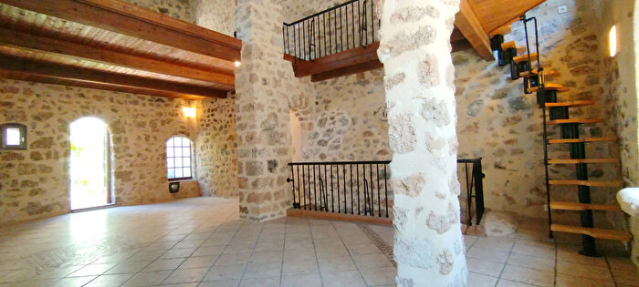 Maison 3 pièces à Saint-Guilhem-le-Désert, à vendre