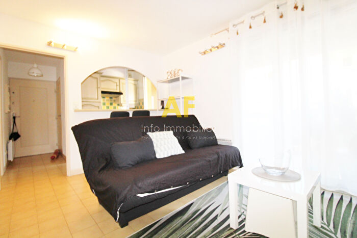 Appartement à louer - Saint-Raphaël, Boulouris - 2 pièces - 1 chambre