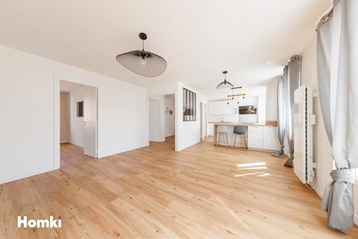 Appartement à vendre - Clermont-Ferrand, Chanteranne, La Glacière - 3 pièces - 2 chambres