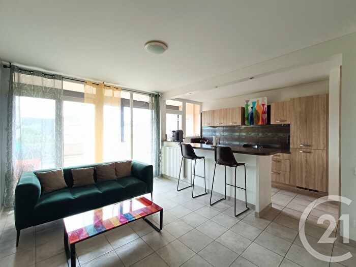 Appartement à vendre - Marseille e , Saint-Antoine - 3 pièces - 2 chambres