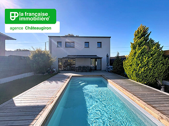 Maison à vendre - Vern-sur-Seiche - 6 pièces - 4 chambres