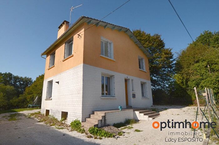 Maison à vendre - Chasseneuil-sur-Bonnieure - 5 pièces - 4 chambres